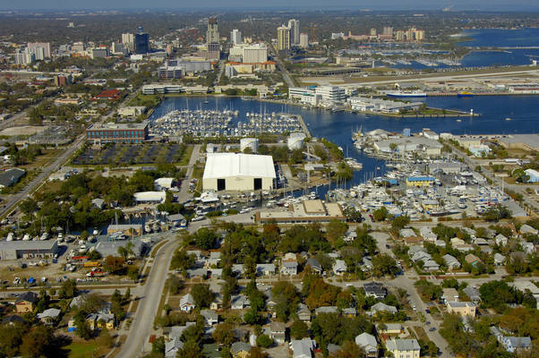 Harborage Marina slip, dock, mooring reservations - Dockwa