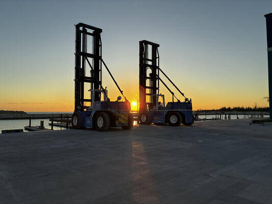 Legendary Marina Resort at Blue Water Cay in Nassau, New Providence ...