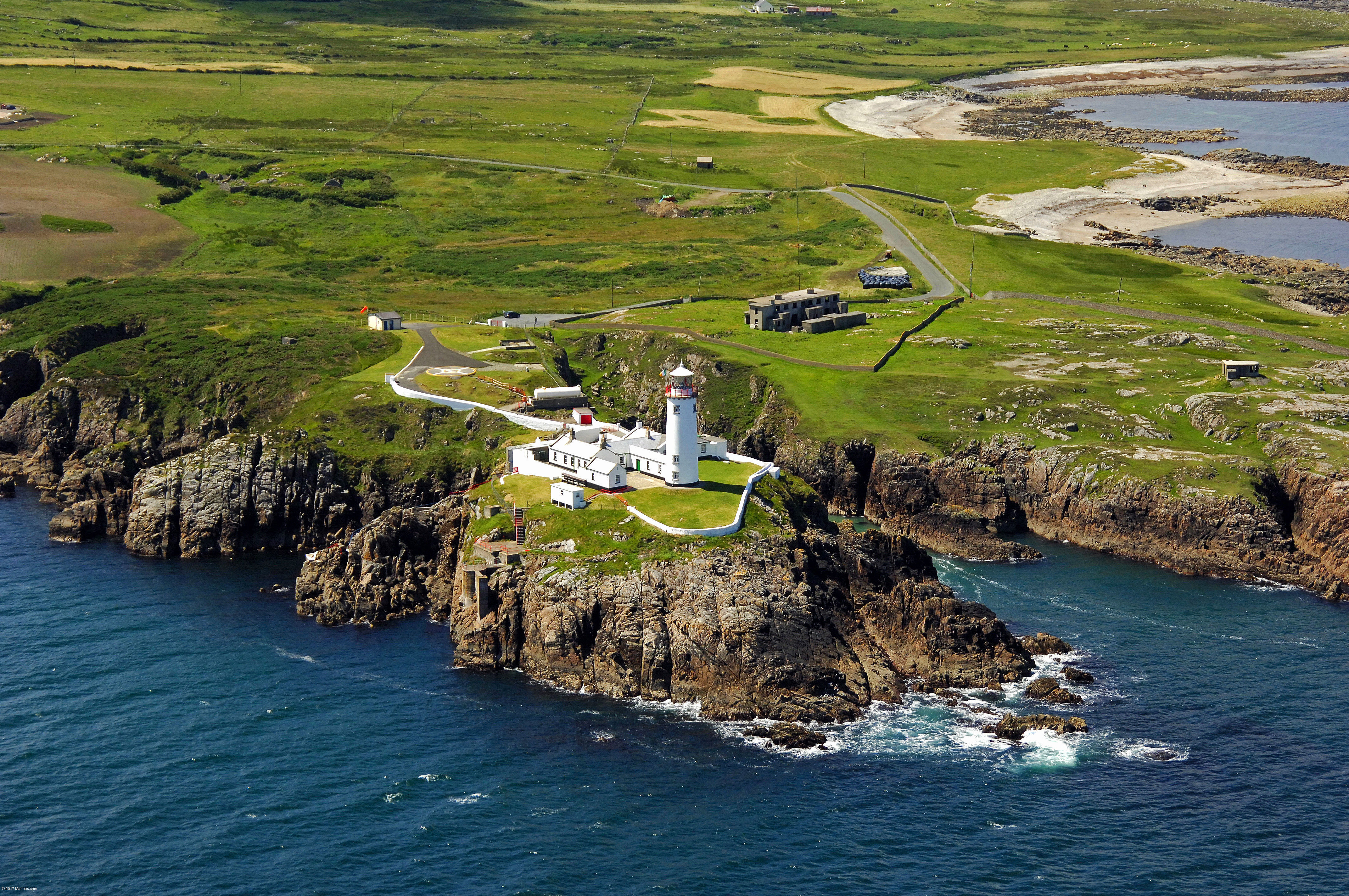 Fanad Head Light Lighthouse in Arryheernabin, Fanad Peninsula, County ...