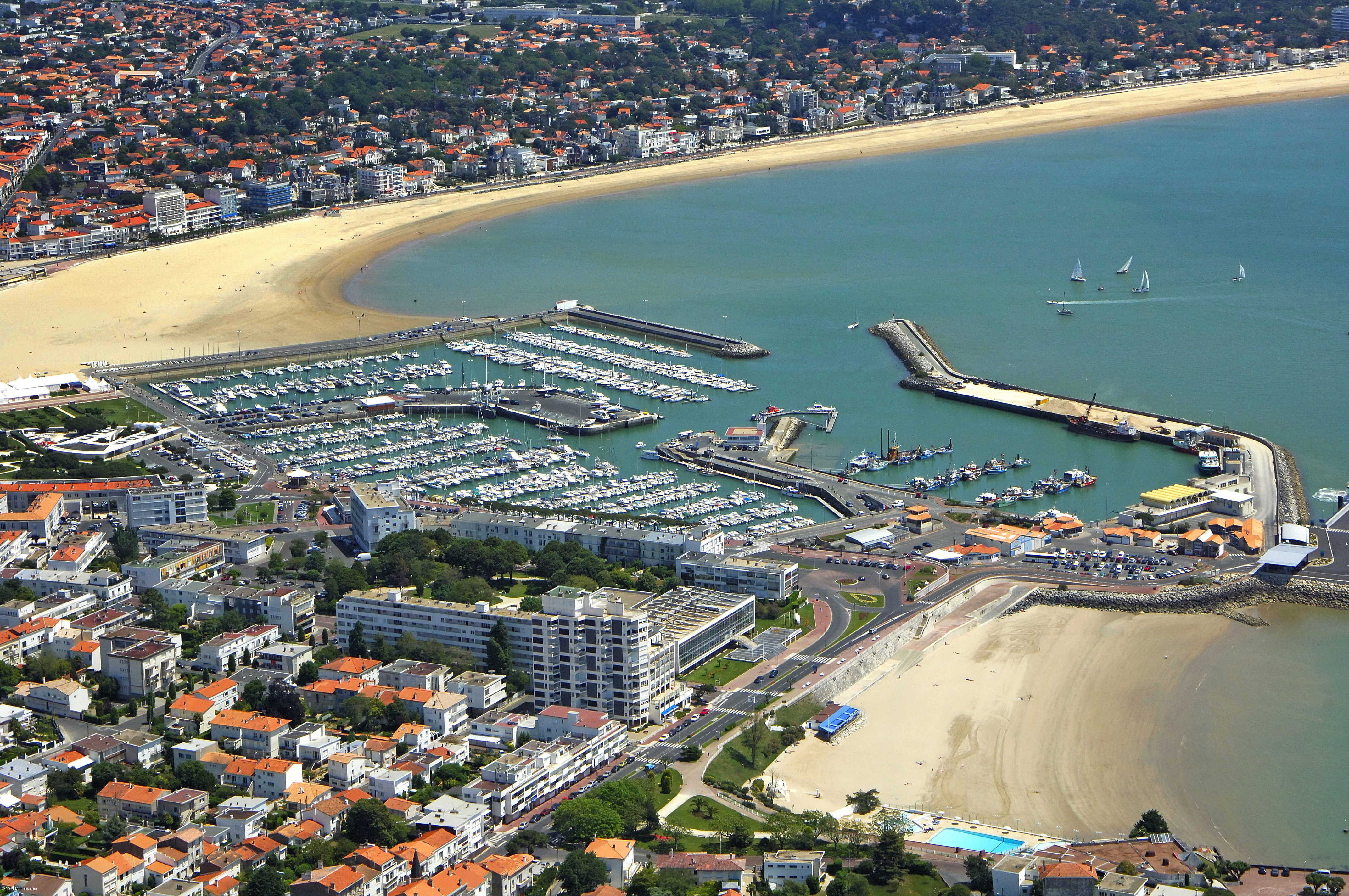 Royan Marina in Royan, Poitou-Charentes, France - Marina Reviews ...