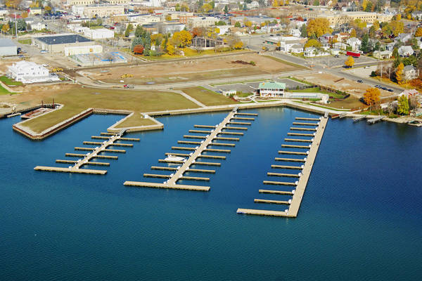 CenterPointe Marina slip, dock, mooring reservations - Dockwa