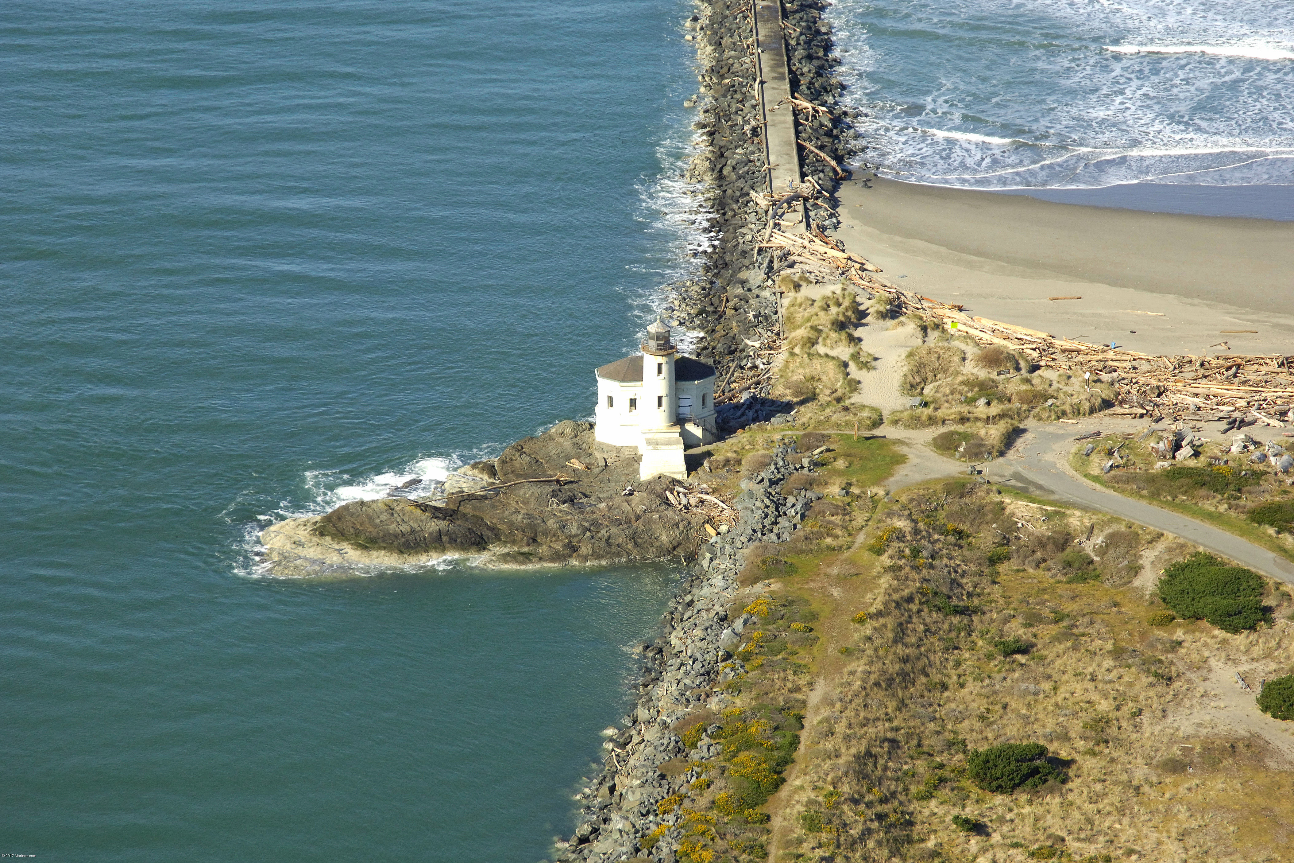 Coquille River Lighthouse in Bandon, OR, United States - lighthouse ...