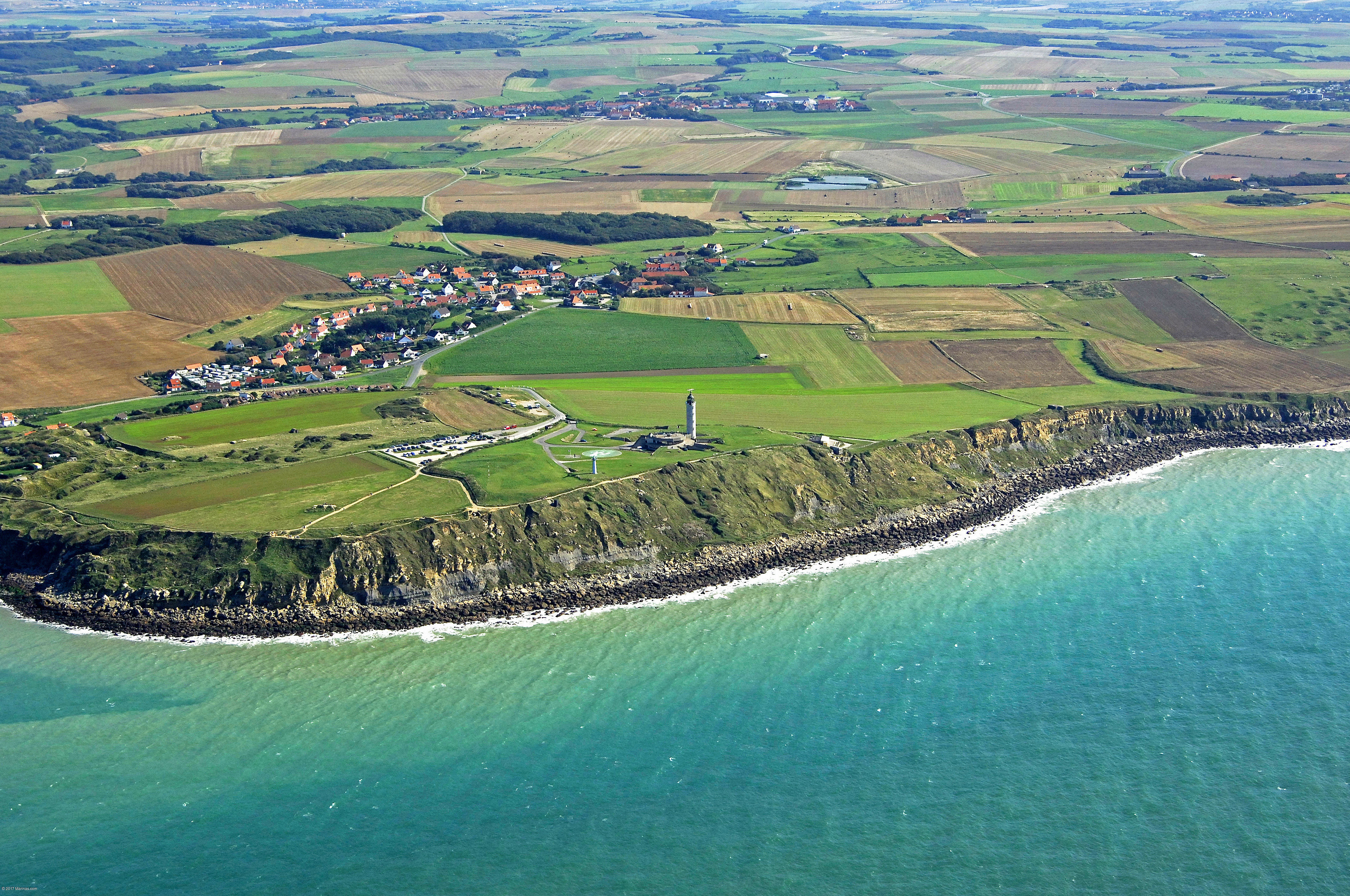 Cap Gris Nez Lighthouse in Cap Gris Nez, Norde-Pas-De-Calais, France ...