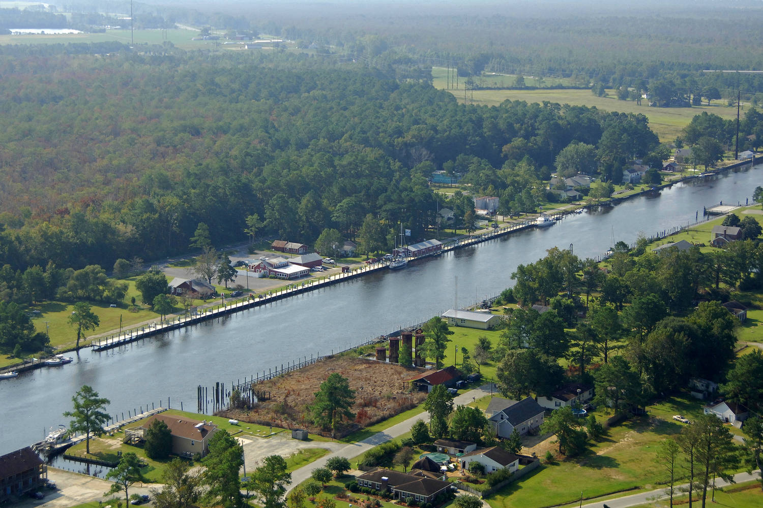 Coinjock Marina slip, dock, mooring reservations - Dockwa