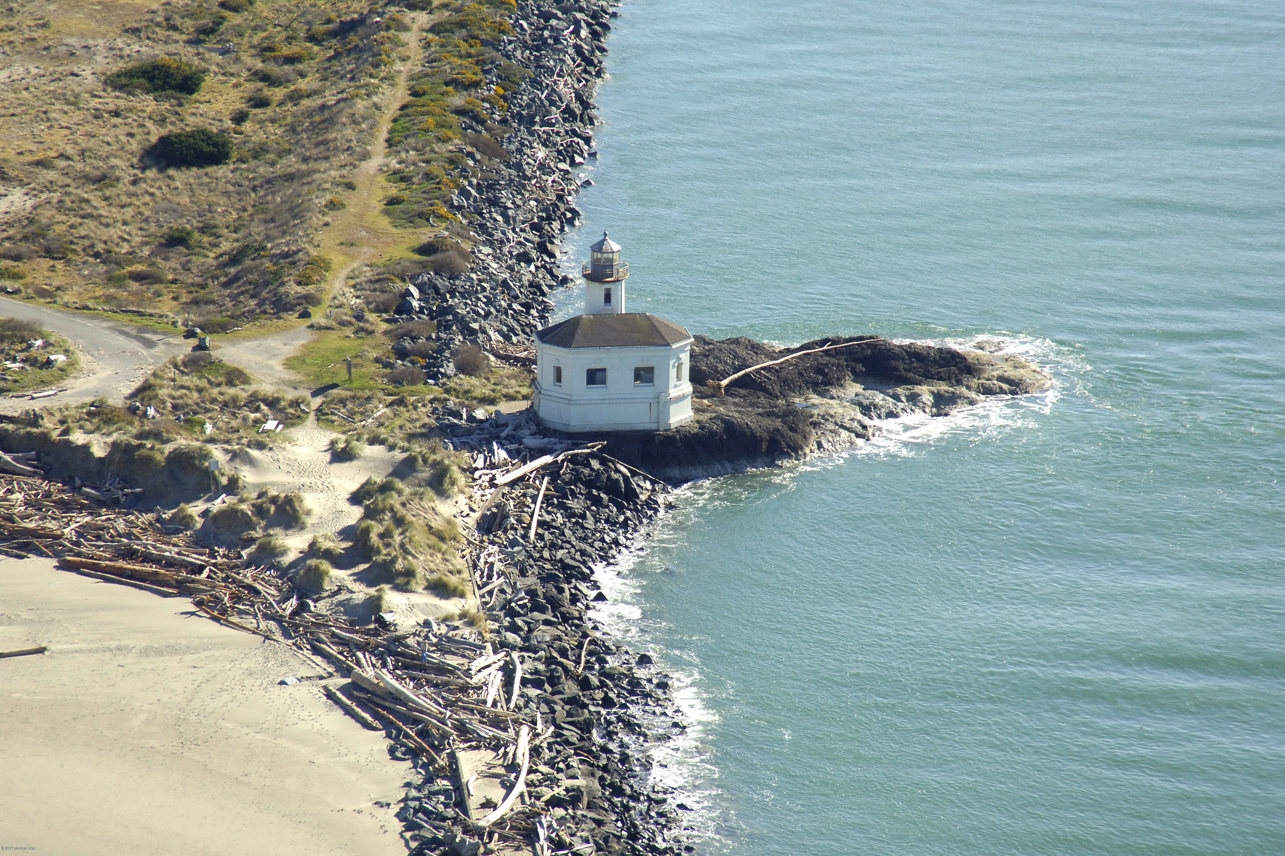 Coquille River Lighthouse in Bandon, OR, United States - lighthouse ...