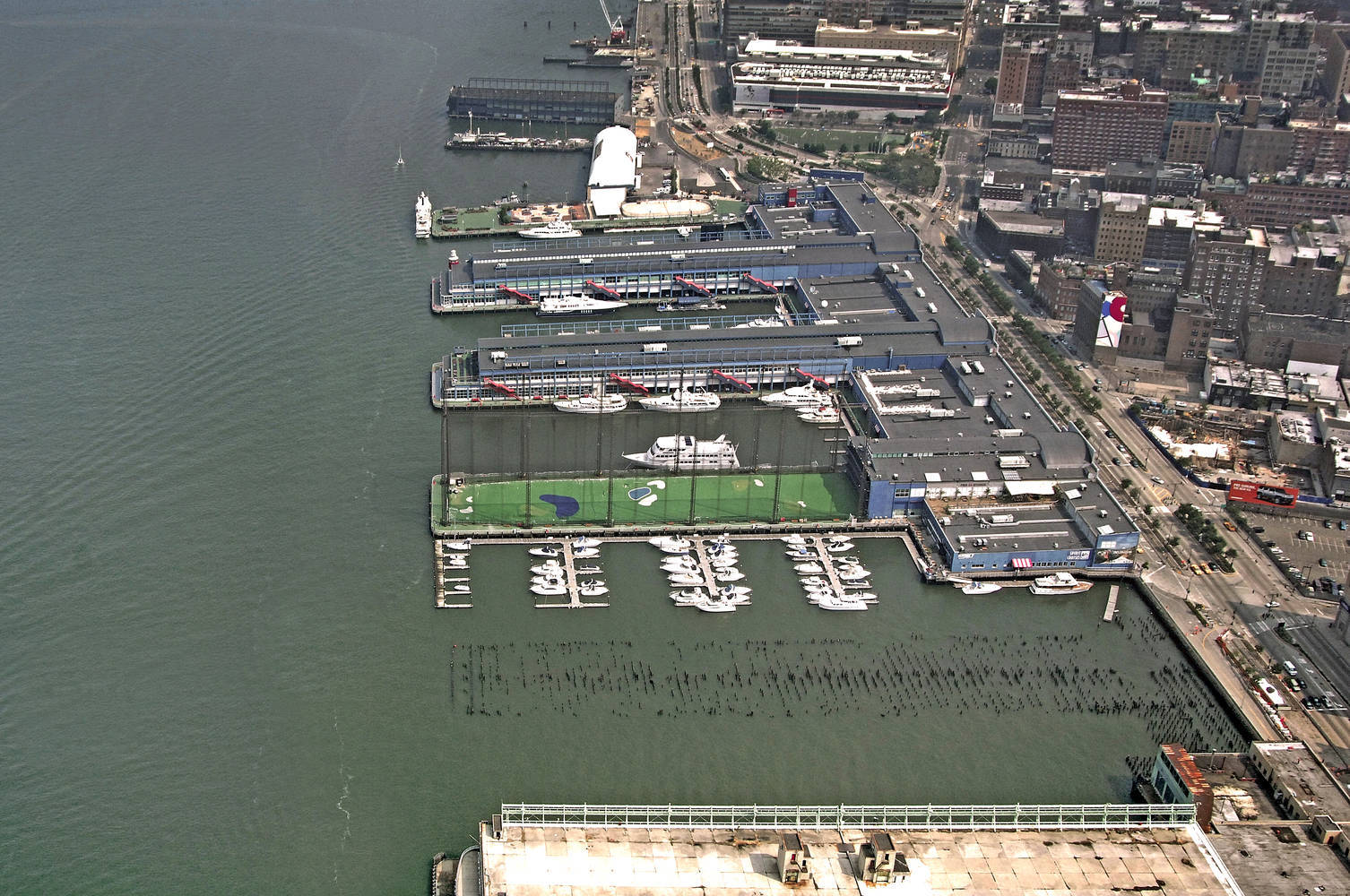 Chelsea Piers Marina slip, dock, mooring reservations - Dockwa