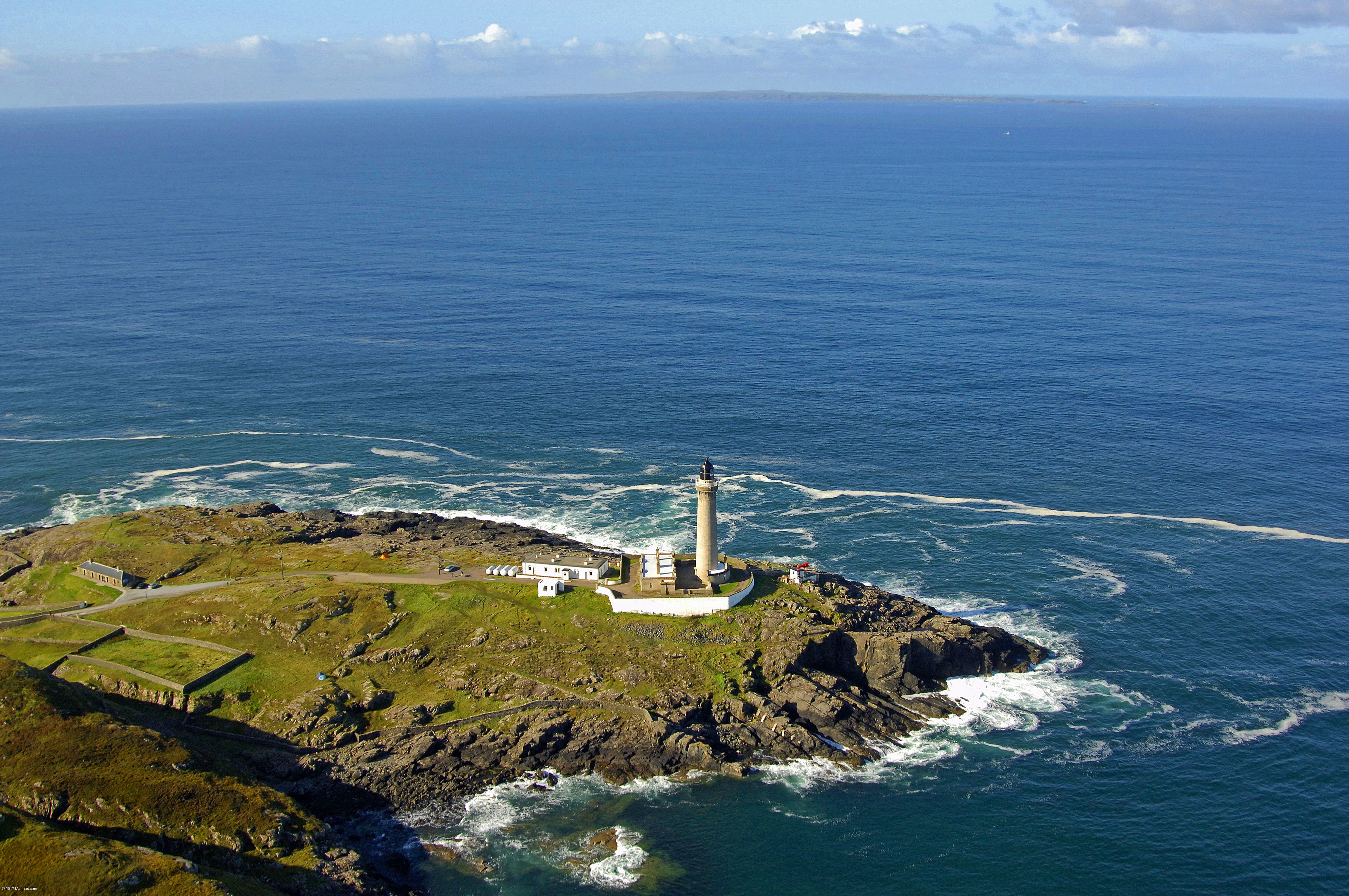 Ardnamurchan Lighthouse in Kilchoan, SC, United Kingdom - lighthouse ...