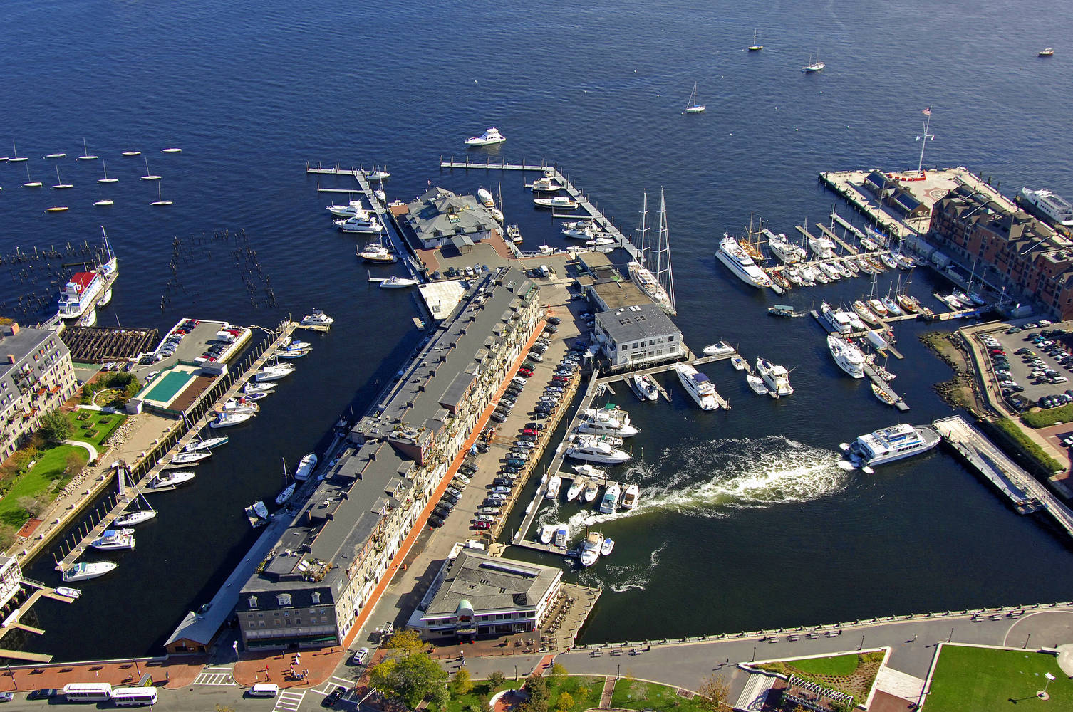 Boston Yacht Haven Inn and Marina slip, dock, mooring reservations - Dockwa