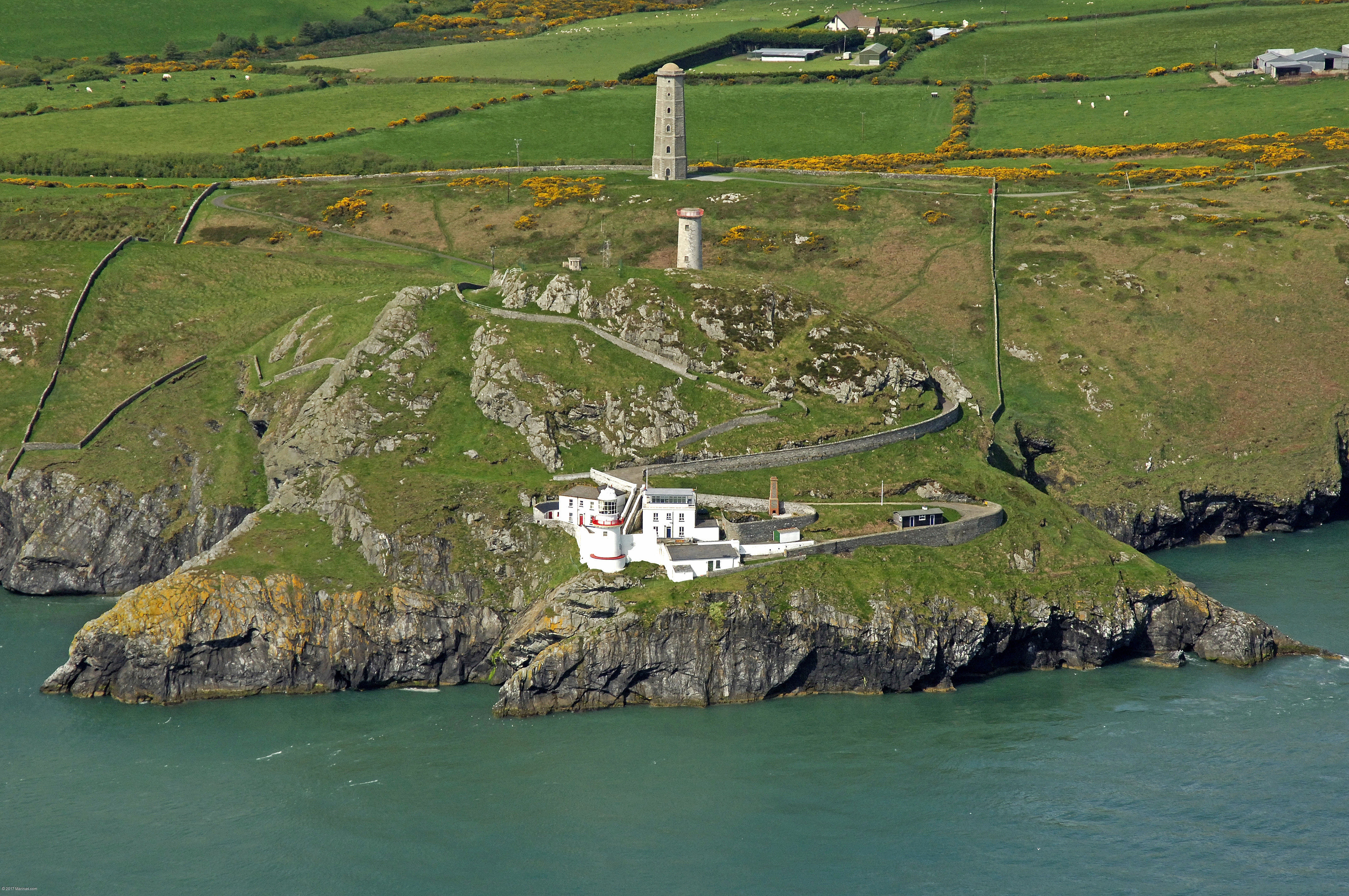 Wicklow Head Low Light Lighthouse in Wicklow, Southeast Coast, Ireland ...