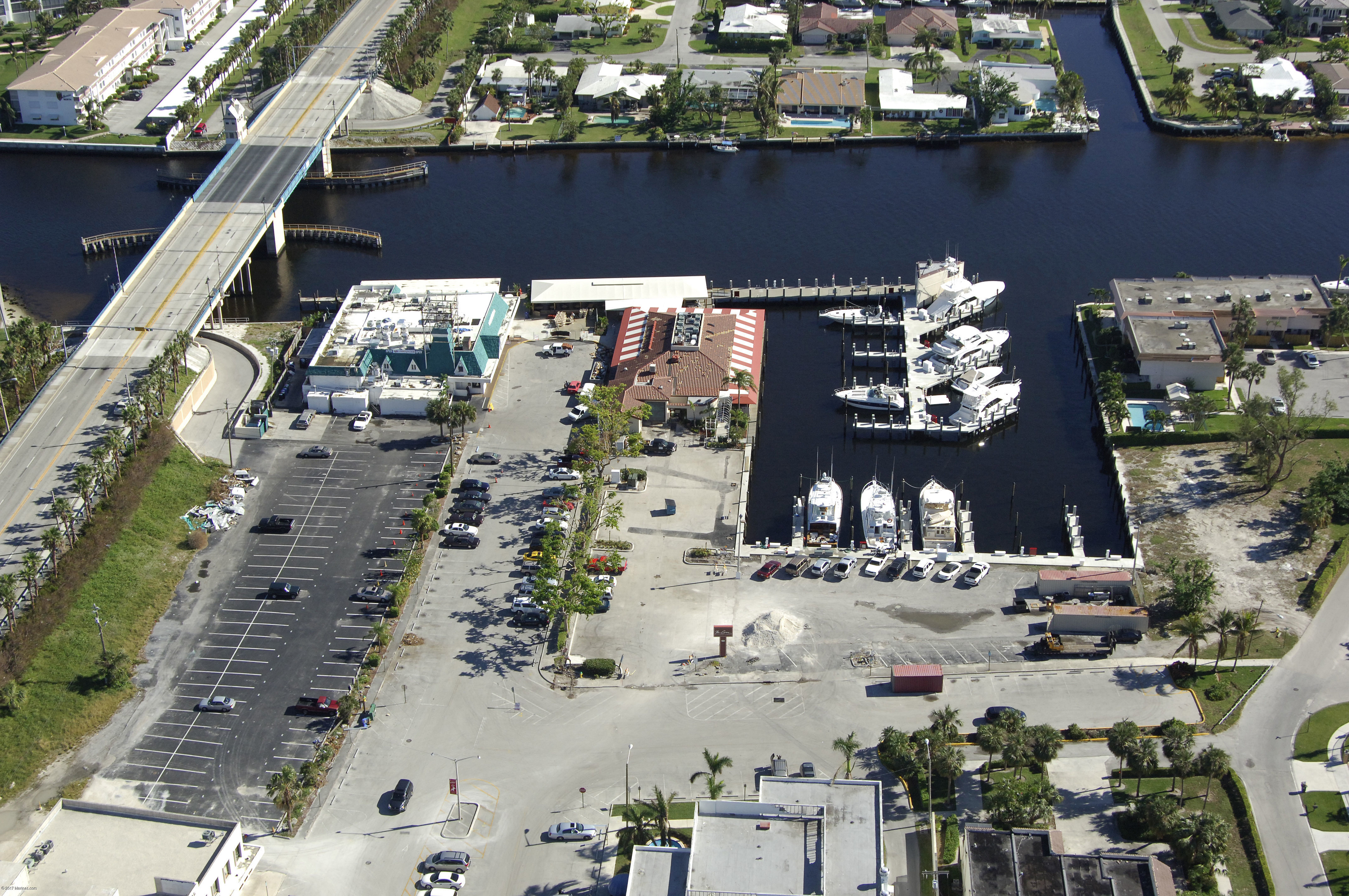 Two Georges at the Cove Marina in Deerfield Beach, FL, United States ...