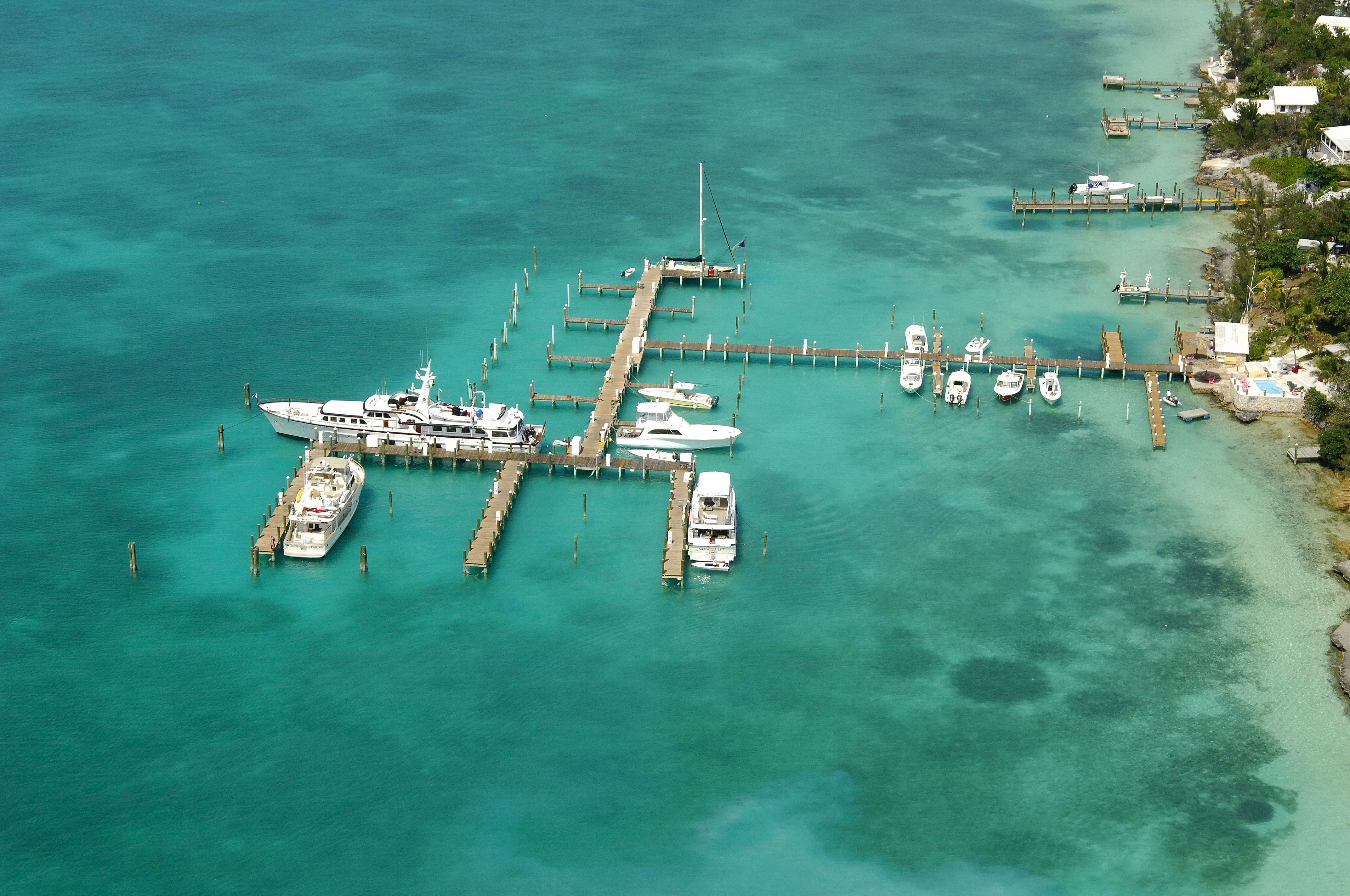 Briland Club Marina in Harbour Island, EL, Bahamas - Marina Reviews ...