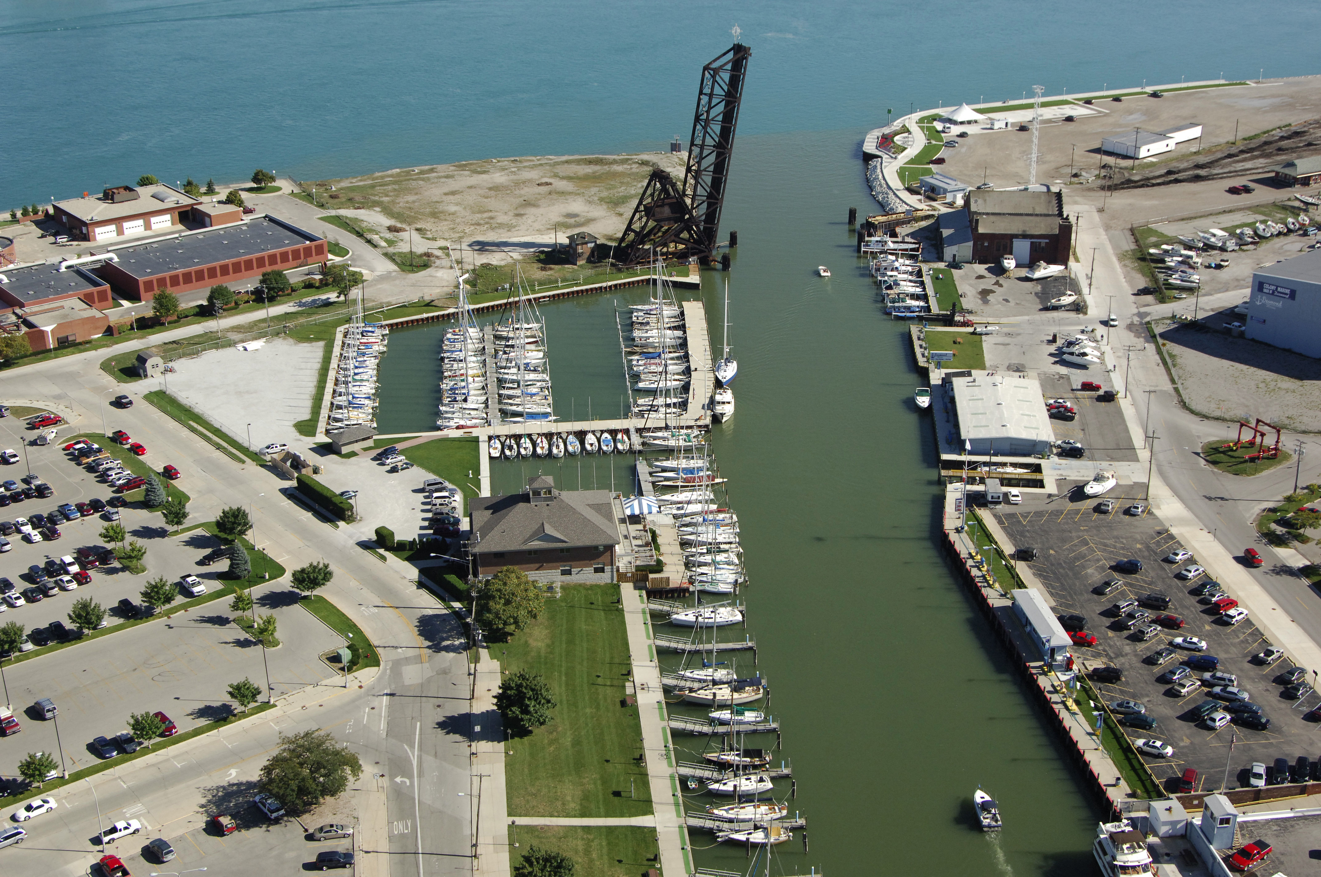 Port Huron Yacht Club In Port Huron MI United States Marina Reviews