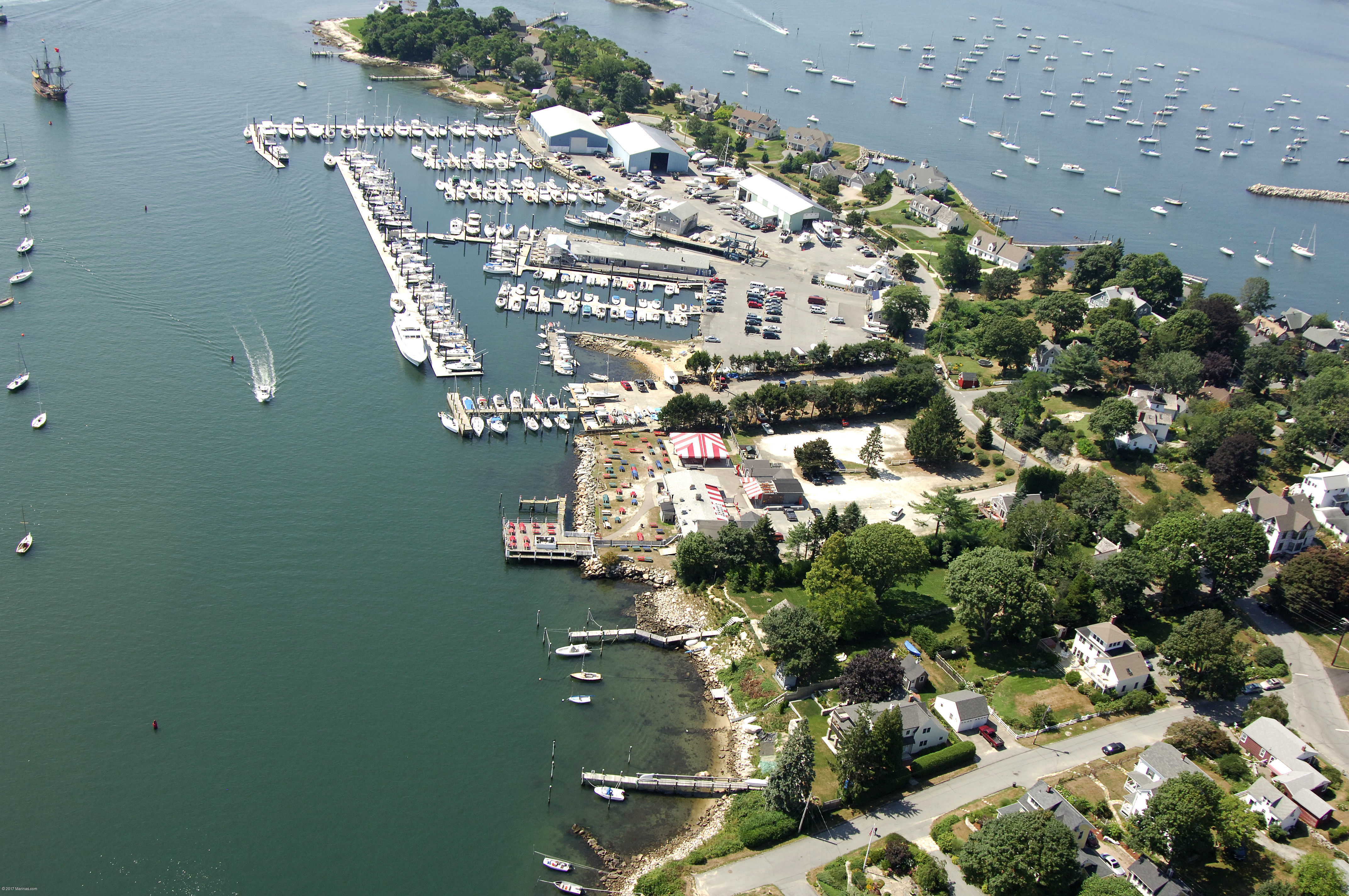 Maxwell Boat Yard in Noank, CT, United States - Marina Reviews - Phone ...