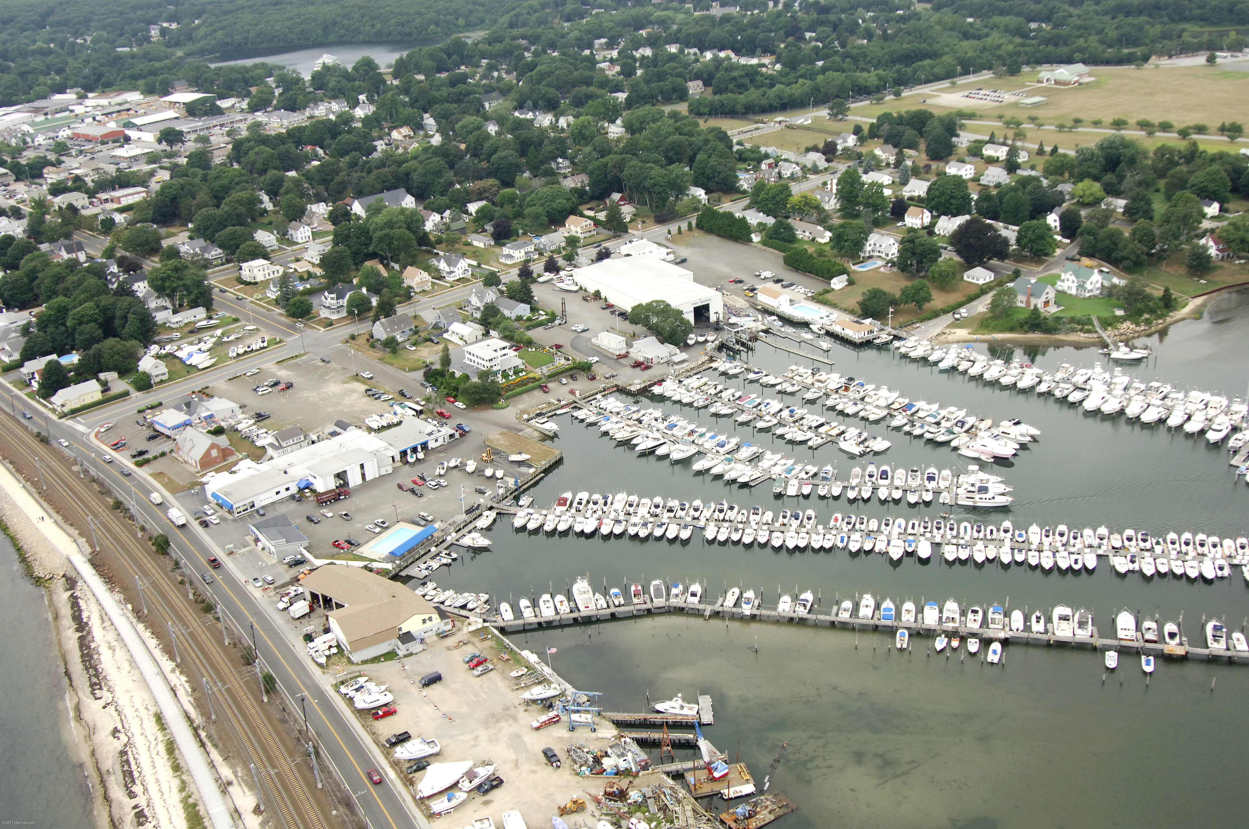 Harbor Hill Marina in Niantic, CT, United States - Marina Reviews ...