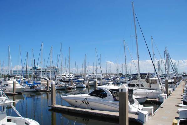 Harborage Marina slip, dock, mooring reservations - Dockwa