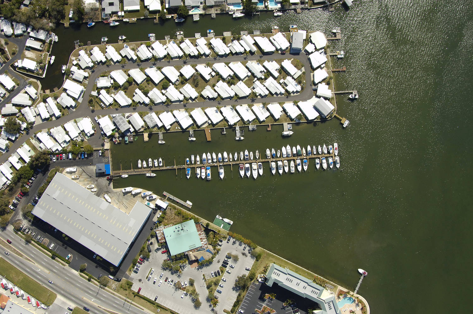 Port 32 Lighthouse Point slip, dock, mooring reservations - Dockwa
