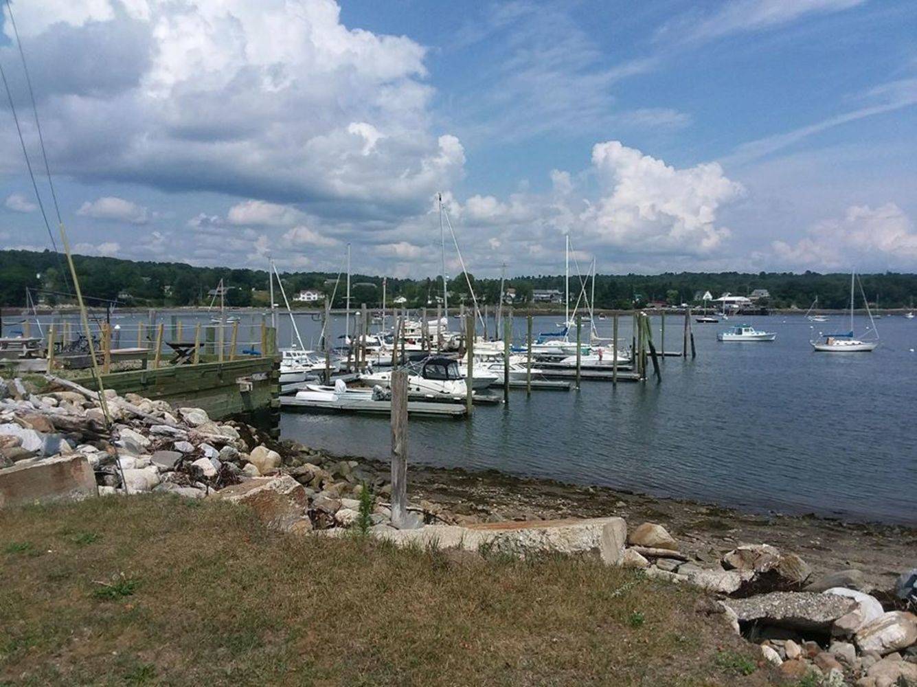 Belfast Marina slip, dock, mooring reservations - Dockwa